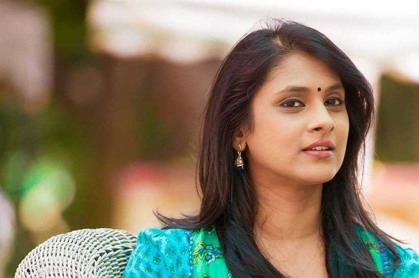 Puvisha Manoharan Wiki, Biography, Age, Movies, Family, Images ...