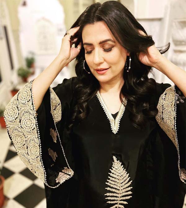 Mini Mathur (Kabir Khan Wife) Wiki, Biography, Age, TV Shows, Images ...