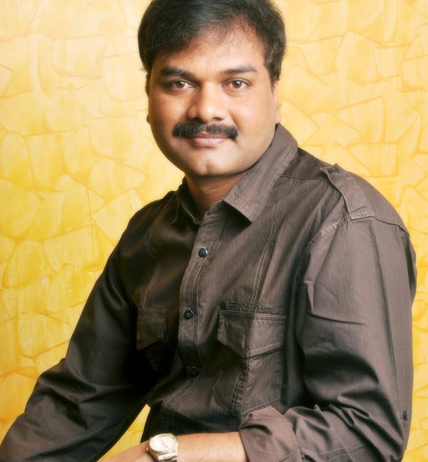 Viveka (Lyricist) Wiki, Biography, Age, Songs List, Images - wikimylinks